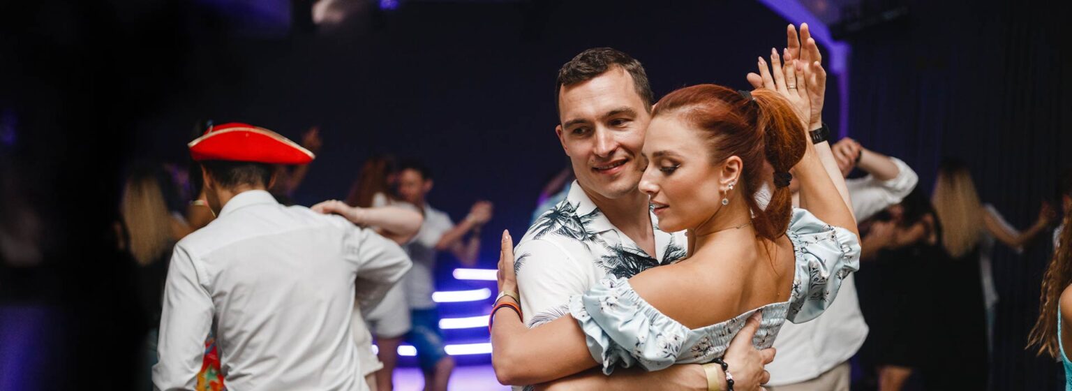 Der langsame Walzer - FLEXKOMPLEX by Schütte